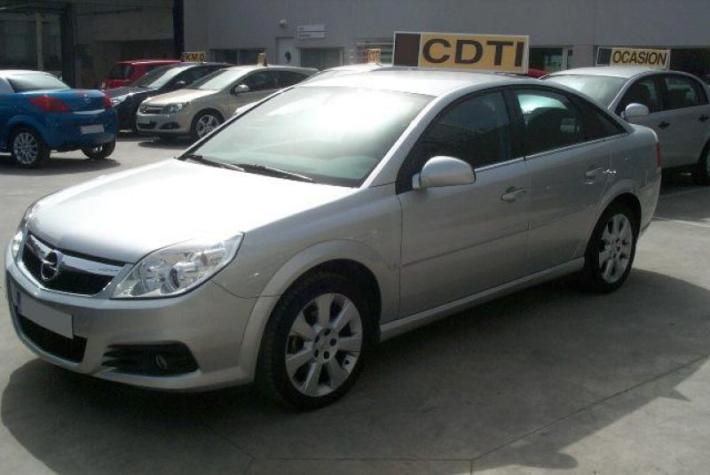 Opel Vectra C CC (facelift 2005) 1.6i 16V (105 Hp)
